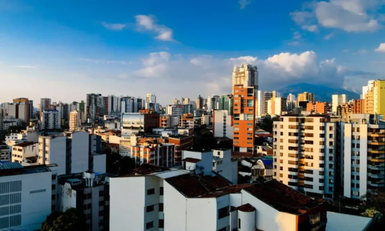 Los 10 Mejores Barrios de Cali para Vivir en 2025